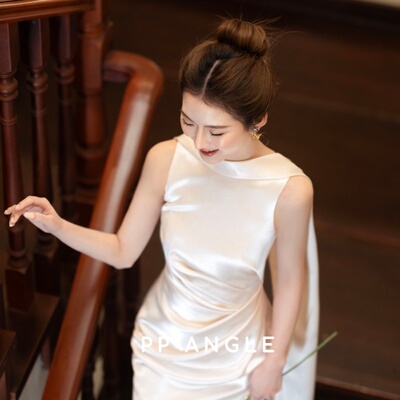 高级感领证订婚小白裙成人礼礼服