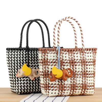 2025 new plastic woven handbag for women daily casual versat