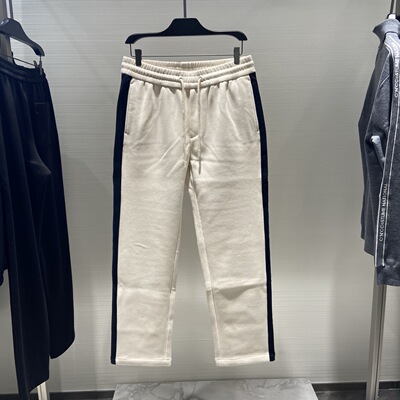 现货CNC 25秋冬后兜logo字母刺绣男士灯芯绒直筒休闲裤 3930BD