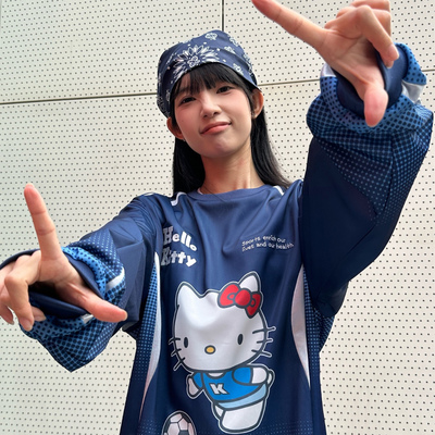 【HELLO KITTY官方联名】WHOOSIS 印花拼接足球服长袖运动男女潮