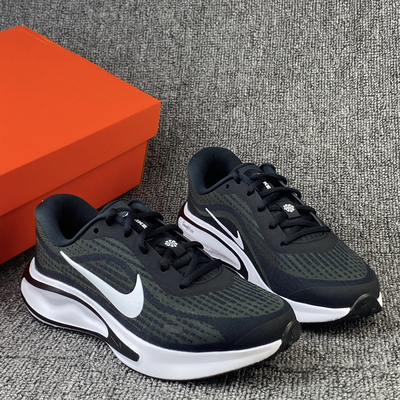 Nike Journey Run 防滑耐磨 缓震回弹 舒适透气 运动训练 跑鞋