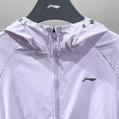 李宁2025夏季女款透气运动休闲防晒风衣开衫皮肤衣外套AFDU164