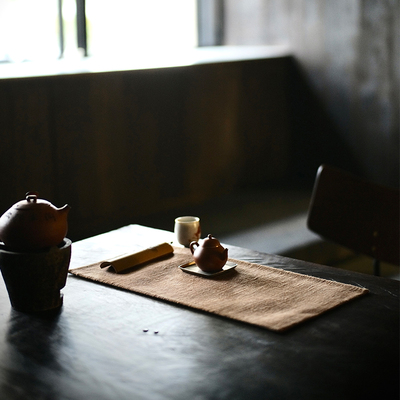 几席之上复古手工香云纱茶席