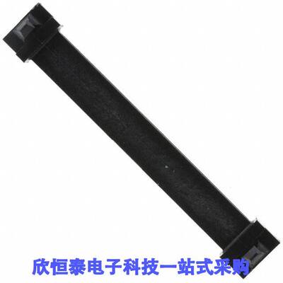 111547-8连接器 《 STRAIN RELIEF FOR 34POS PIN CONN    》