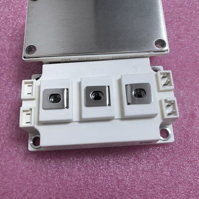 斯达STARPOWER GD400H FU120C2S IG--议价商品