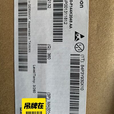 XMC4800-F144K2048 AA XMC4800---议价商品