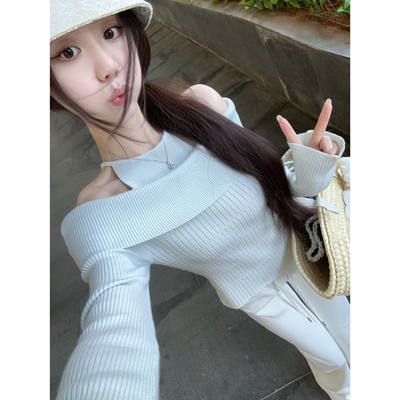 韩综小白花直角肩针织上衣早春