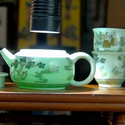 景德镇高温陶瓷绿稀土茶壶茶杯泡茶壶品茗杯粉彩人物一壶二杯摆件