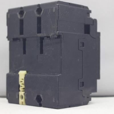 fuji/富士塑壳断路器100aea103b三相空气开关