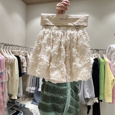 BY FLOW韩国正品代购2026立体花朵蕾丝A字半身裙女松紧腰高腰短裙