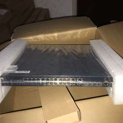 {议价}24口poe交换机 dhs-3226mp-ac
