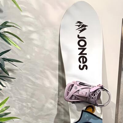 JONES雪山滑雪板个性创意