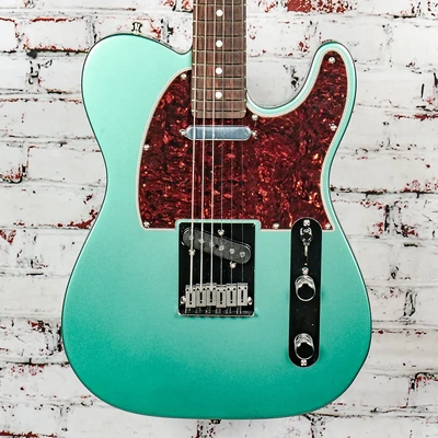 专业级电吉他Fender芬达