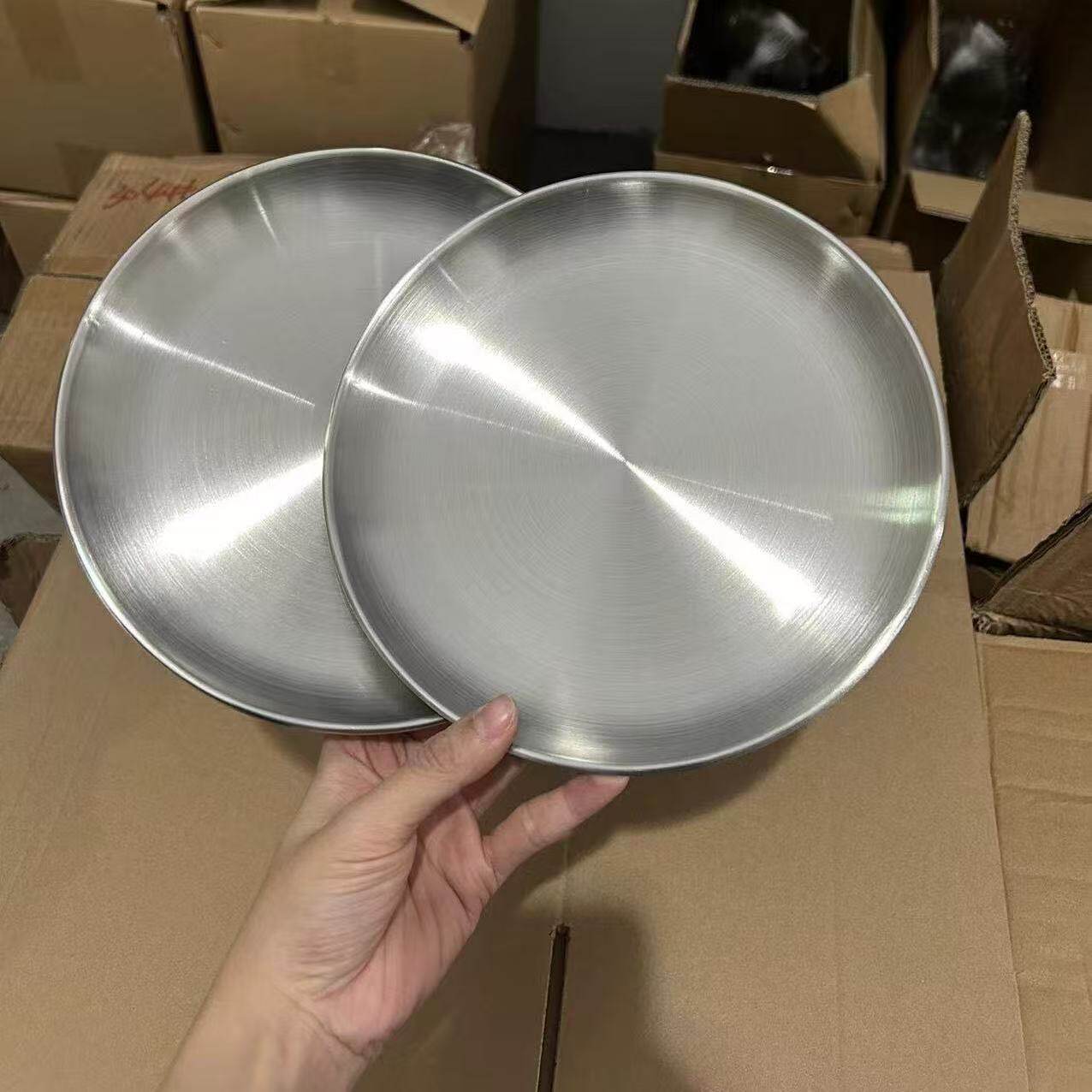 ins韩式不锈钢餐盘圆盘烤肉浅盘子水果蛋糕盘家用托盘甜品圆盘子