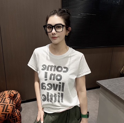 欧洲站2026夏季新款字母印花拼接明线短袖t恤女时尚洋气百搭上衣