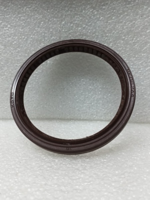 MK062A4   90311-62006  尺寸  62X74X8mm 汽车油封