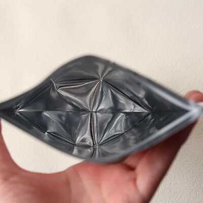 500pcs Customizable Stand-up Foil Window Zipper Bags, Resea