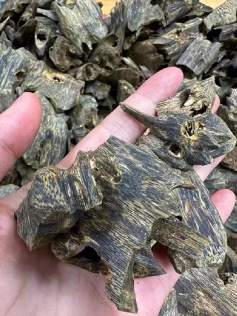 奇楠沉香块料越南芽庄棋楠九分沉原材料电炉香薰煮水泡茶泡洒老料