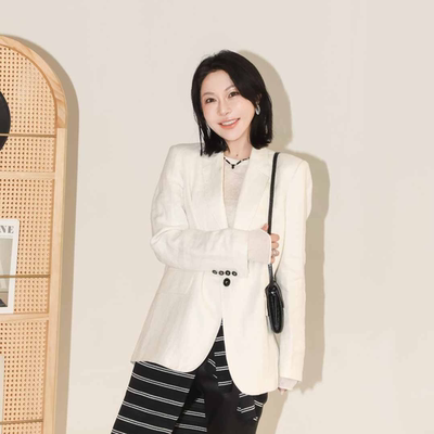 松弛感西装蕾丝拼接西装外套