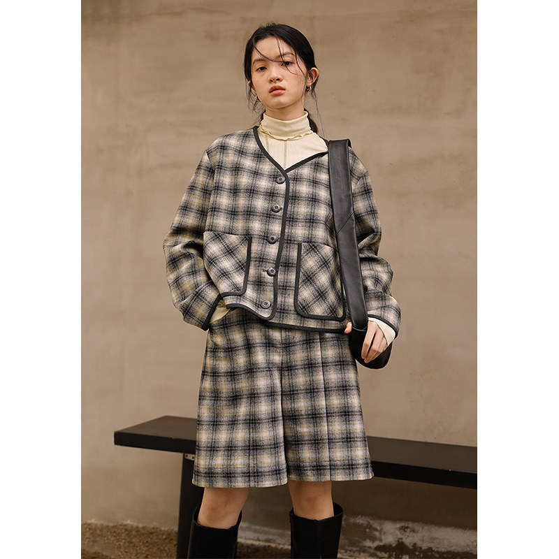BLUEerror 宽松羊毛气质格纹短款小香风外套女春季休闲短裤套装