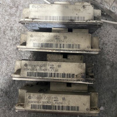 机BSM300GA120DN2E3256BSM300GA120DN1E3256BSM300GA120DN2E1024