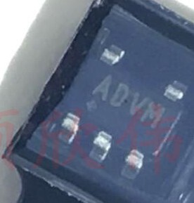 MAX3280EAUK+T MAX3280 丝印ADVM 封装SOT23-5 全新进口 可直拍
