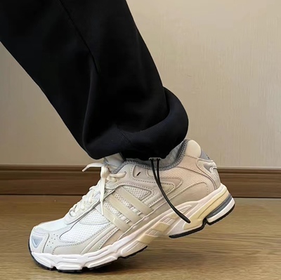 Adidas阿迪达斯男耐磨防滑跑步鞋