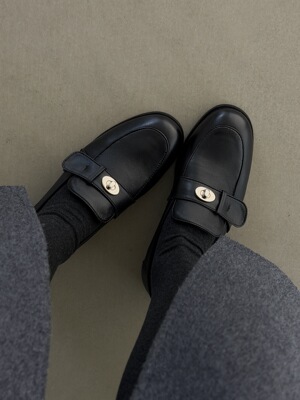 MFX6261 2026春款复古英伦风羊皮女韩系百搭平底乐福鞋