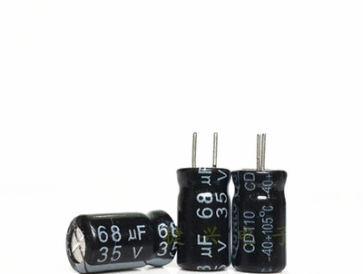 100个 35V68UF 全新原装群奥 CD110电源 铝电解电容 68UF35V 6X12