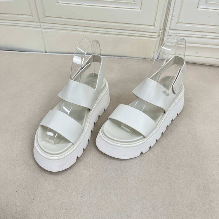 Lady Shoes外贸原单女鞋新款时尚圆头纯色厚底魔术贴休闲百搭凉鞋