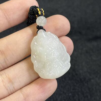 和田玉凤九吊坠-约28*21*9mm-多样性发货-S和-Y9567