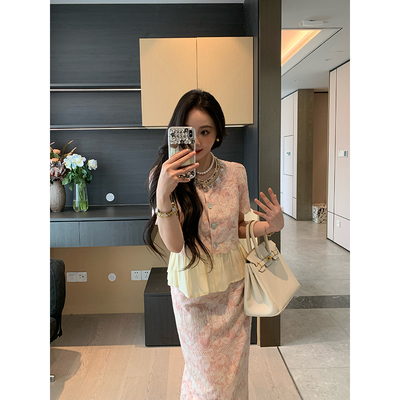 XINYI【圣托里尼】夏季蕾丝镂空上衣+高腰半身裙套装女X625A06407