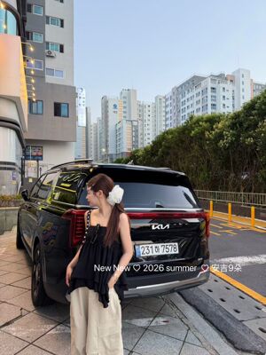 正品实拍不规则肌理感褶皱吊带背心女2026年夏季纯欲减龄无袖上衣