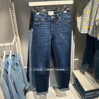 Lee女士修身直筒美颜牛仔裤