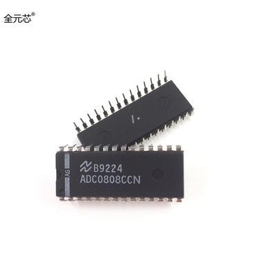 ADC0808CCN 芯片 直插二十八脚 8位模数转换器 DIP-28 IC集成电流