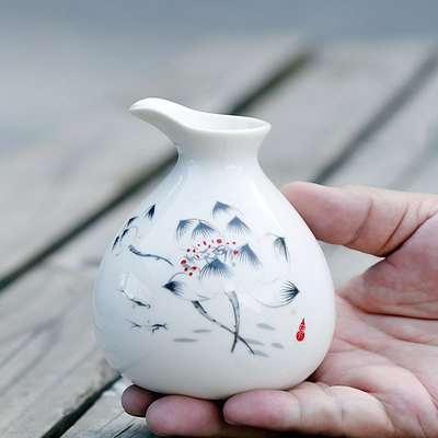 陶瓷分酒器醒酒壶约半斤一壶两杯