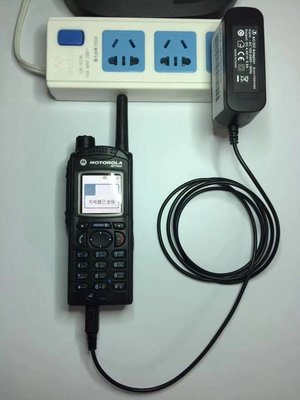 适配摩托罗拉数字对讲机 MTP850线充 MTP830 MTP810对讲机充电器
