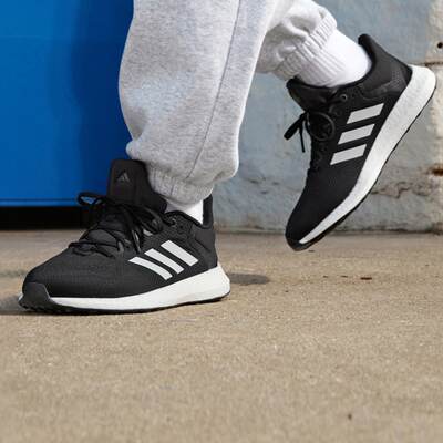 Adidas/阿迪达斯正品男子轻便休闲运动透气缓震跑步鞋 GW4832