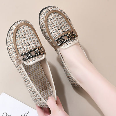 春季老北京布鞋女新款中老年妈妈鞋一脚蹬平底豆豆鞋女士浅口单鞋