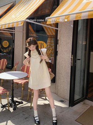 皱皱面料少女小飞袖连衣裙