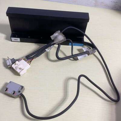 议价Akribis AUM4-P-S3-J-NF-3.0-V56可维修