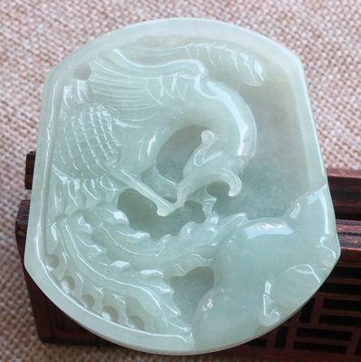 四会翡翠  水头十足手工精雕老坑种A货翡翠 凤舞九天挂件带证书