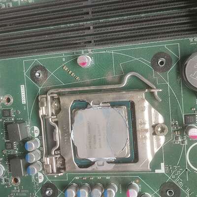 议价志强E一2224G拆机cpu  成色漂亮  包可维修