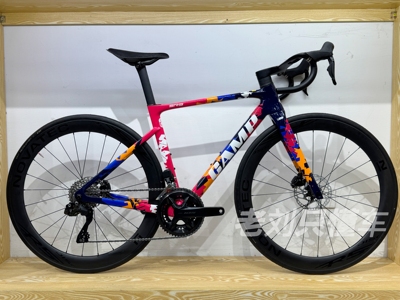 【老刘只懂车】CAMP坎普SR9碳纤维公路车7105电子变速7kg超轻旗舰