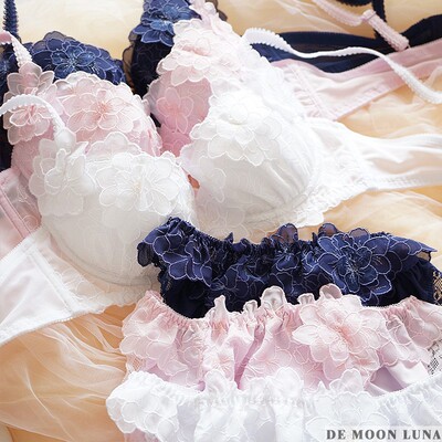 唯美仙女立体花蕾丝聚拢文胸套装