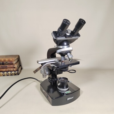 怀旧日本二手尼康 Nikon双目显微镜光学显微镜复古装饰摆件功能ok