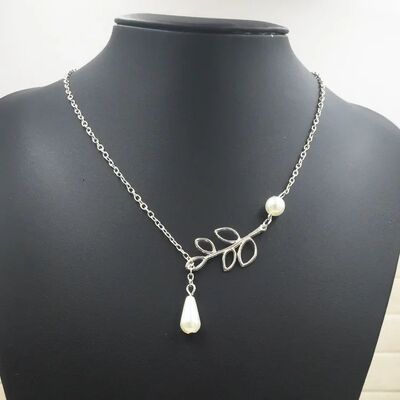 Silver Color Big Leaf Simulated Pearl Water Droplets Necklac