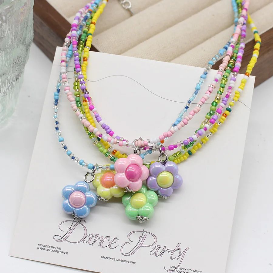 Boho Korean Style Beaded Daisy Necklace Choker Y2K Colorful