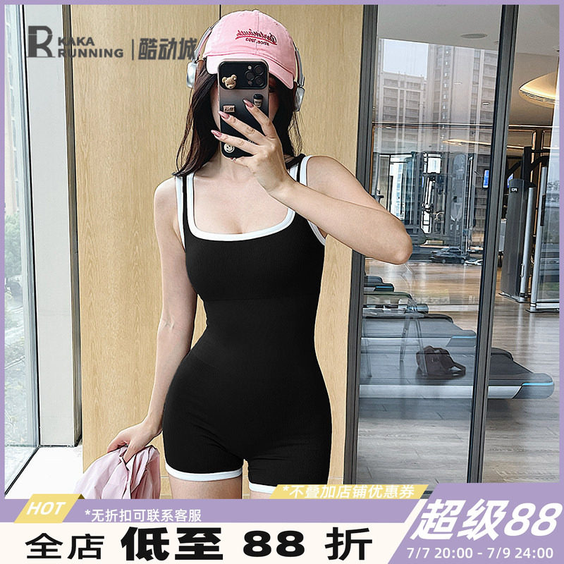 奔跑吧卡卡运动连体衣无缝欧美瑜伽服健身服新款舞蹈带胸垫高级感