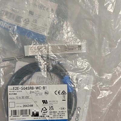 欧姆龙传感器E2E-S04SR8-WC-B1 全新正品原装